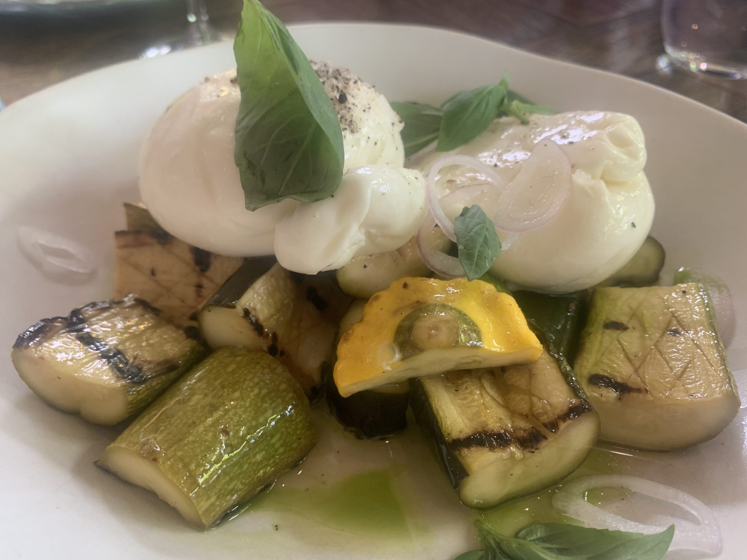 Sky-High:Helicopter Flight to Stones of the Yarra Valley